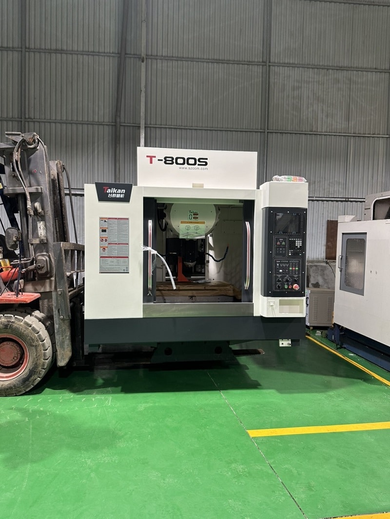 Xuất kho máy khoan và trung tâm gia công Taikan T-800S - Tập Đoàn Công ...